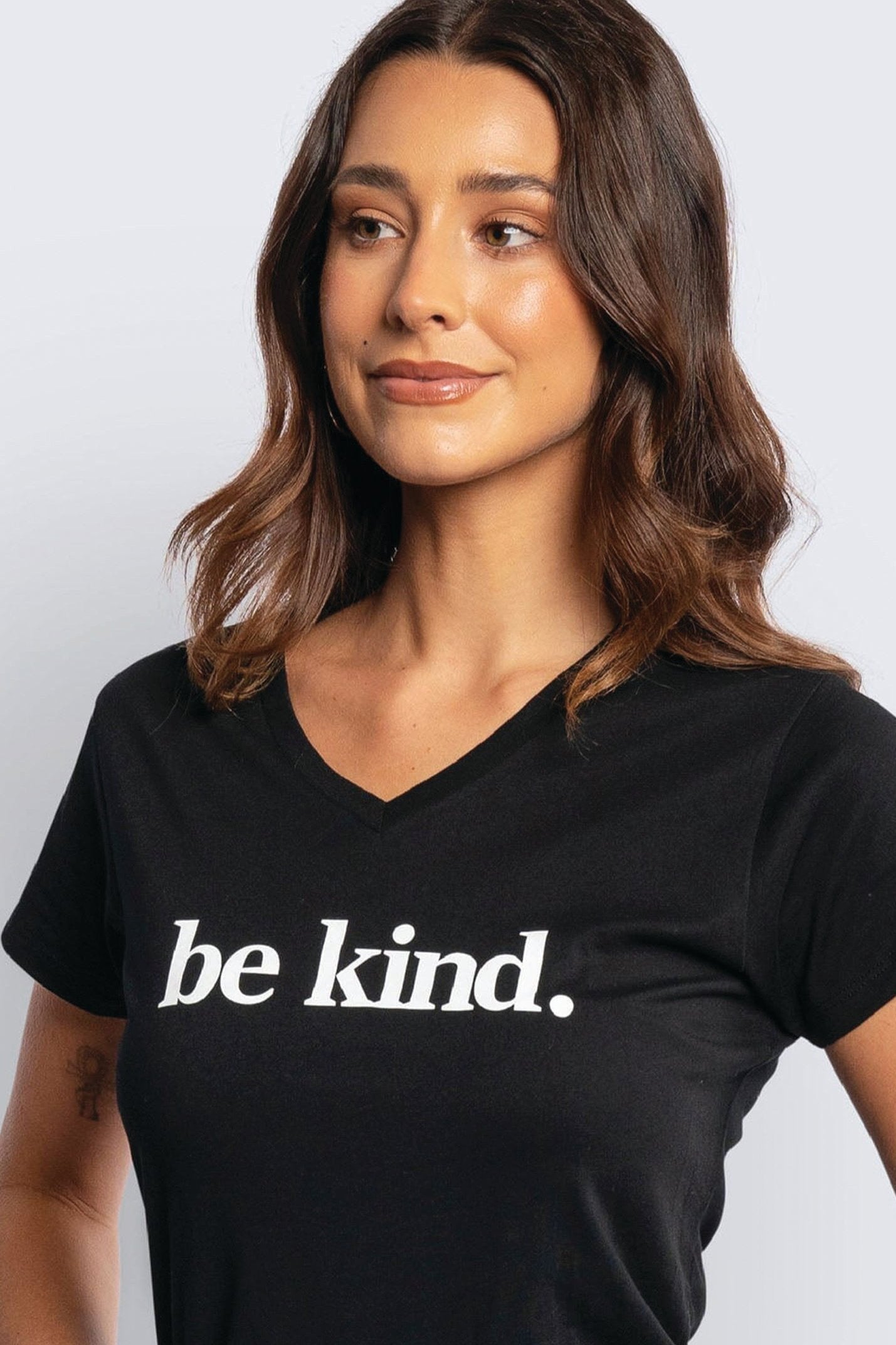 Be Kind. V-Neck T-Shirt Black | Selfawear®